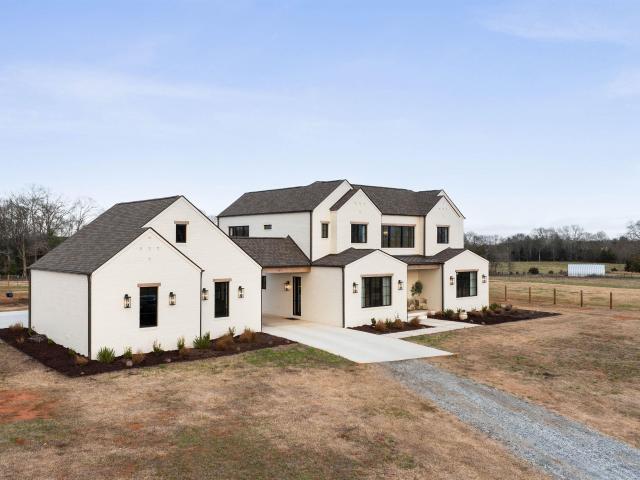 2811 Lebanon Road