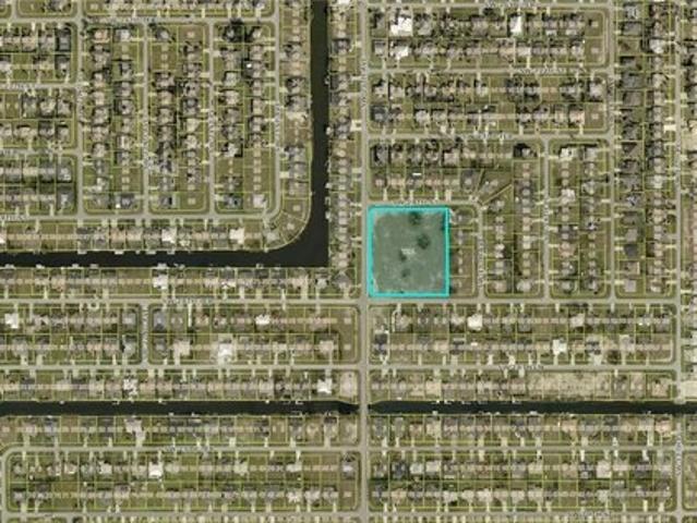 2811 SW 20th Ave, Cape Coral, FL 33914