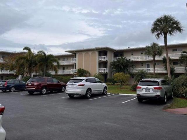 2811 S Garden Dr Unit #202, Lake Worth, FL 33461