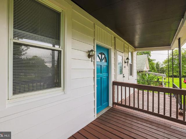 2811 Taylor Avenue