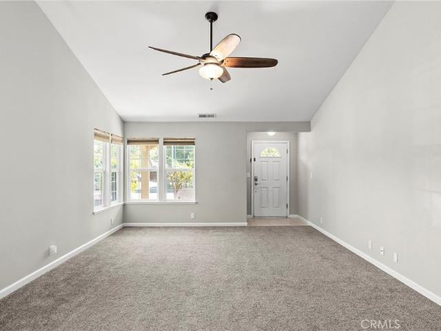 2811 Vistamont Way