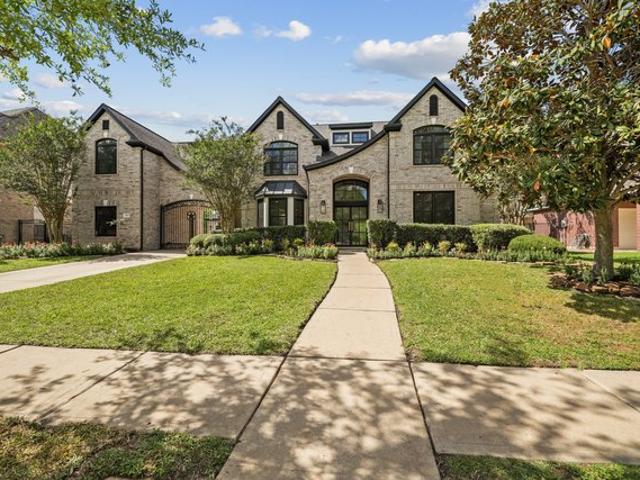 2811 Waters Lake Ln, Missouri City, TX 77459