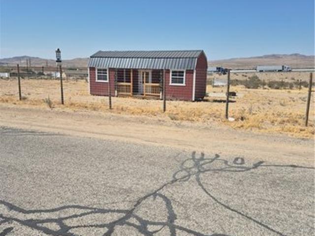 28124 Apache Ave, Barstow, CA 92311