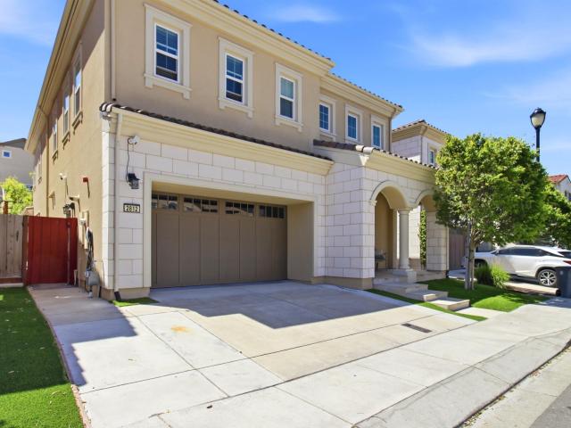 2812 Mount Dana Dr
