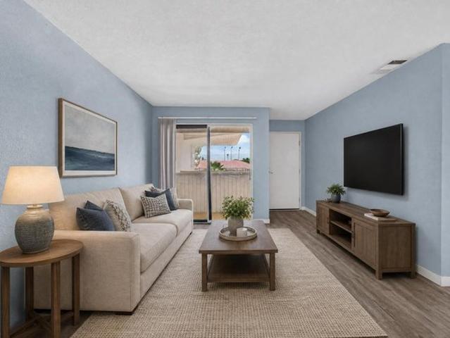 2812 N Auburn Ct Unit 210, Palm Springs, CA 92262