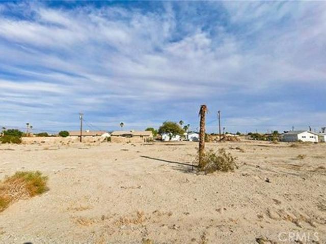 2812 Argus Ave, Thermal, CA 92274