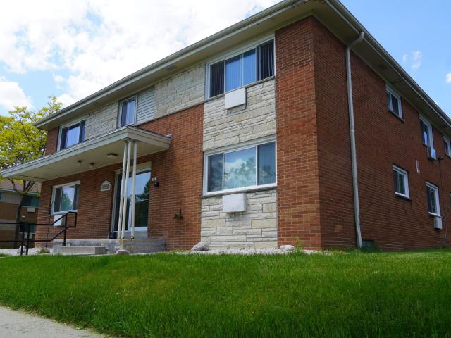 2812 Bolivar Apts