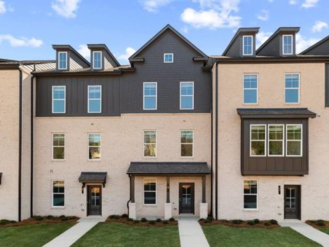 2812 Daybreak Ln, Newnan, GA 30265