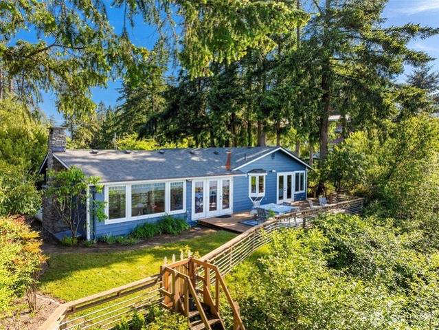 2812 Fishtrap Rd NE, Olympia, WA 98506