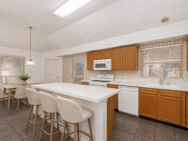 2812 Preston Creek