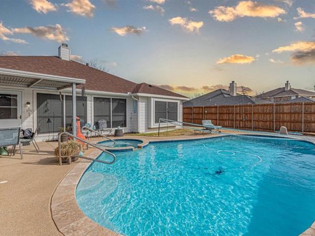 2812 Preston Crk, Mesquite, TX 75181
