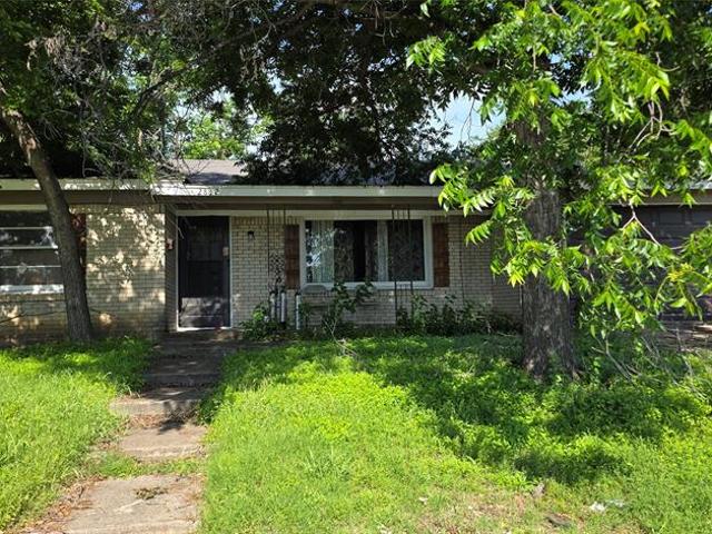 2812 Rio Vista Road