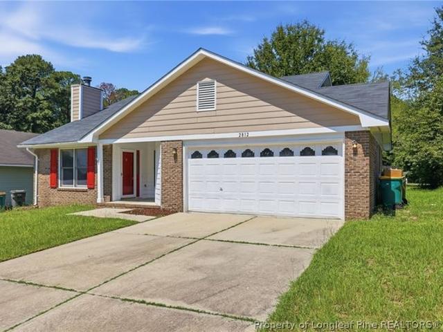 2812 Rosemeade Dr, Fayetteville, NC 28306