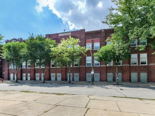 2812 S Quinn St, Chicago, IL 60608