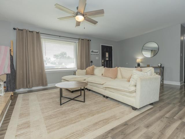 2812 Sandee Acres Court