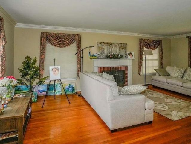 2812 Shakespeare Drive, San Marino, US, CA