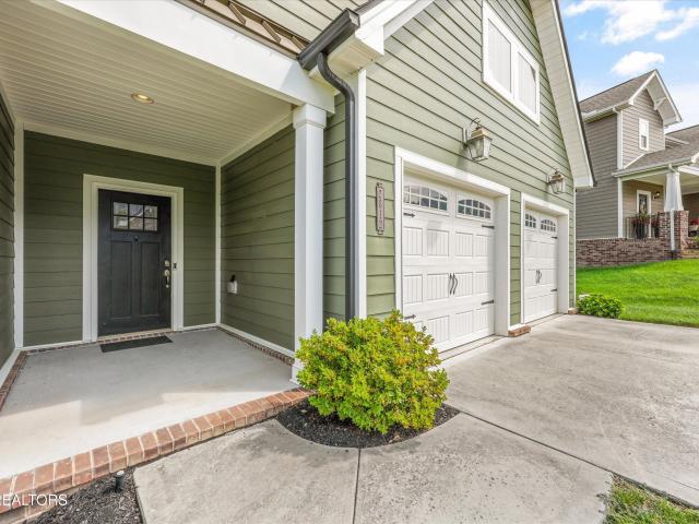 2812 Tallgrass Lane