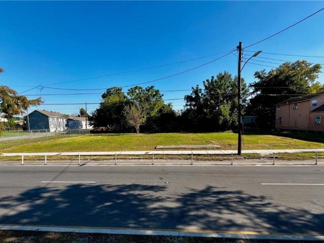 2813 Martin Luther King Jr Boulevard