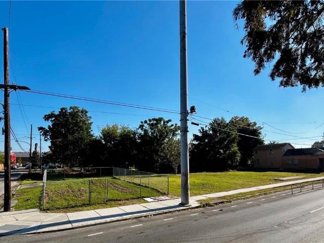 2813 Martin Luther King Jr Blvd, New Orleans, LA 70113 | MLS #2526 | Compass