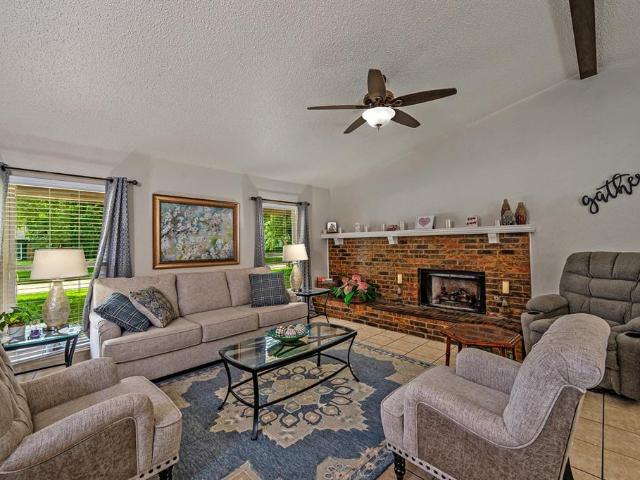 2813 Naples Drive