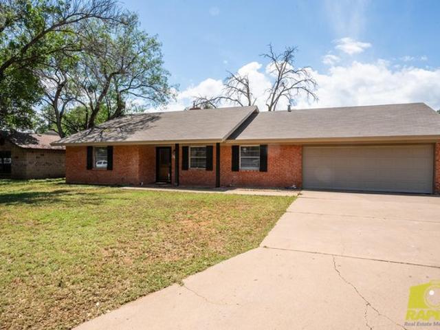 2813 Oak Forest Dr, San Angelo, TX 76904