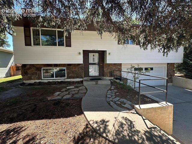2813 Dusk Dr, Colorado Springs, CO 80918