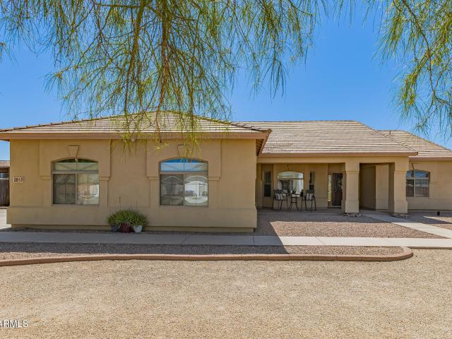 2813 E Cedar Waxwing Dr, Gilbert, AZ 85298 | MLS #7000 | Compass