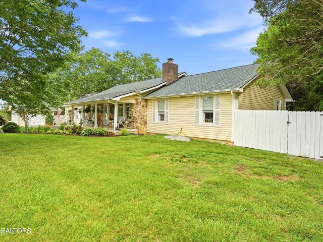 2813 E Emory Rd