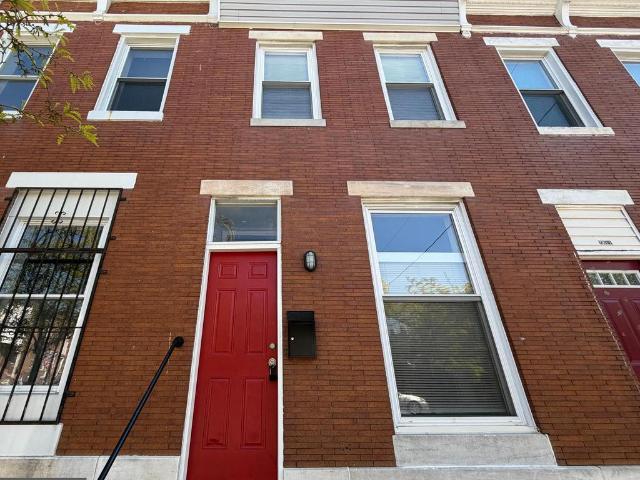 2813 E Madison Street