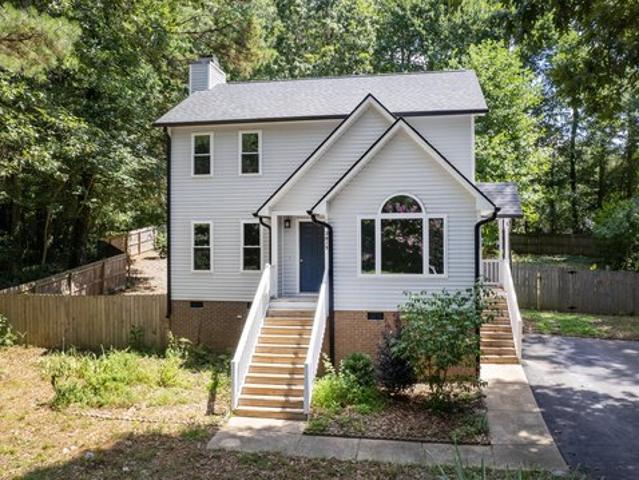 2813 Girth Ln, Raleigh, NC 27603