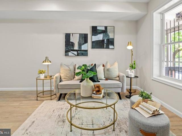2813 Kirk Ave, Baltimore, MD 21218