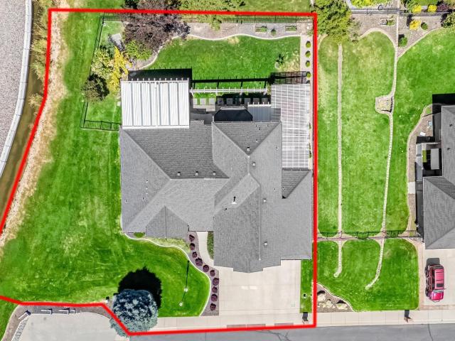 2813 S Bayhill Ct