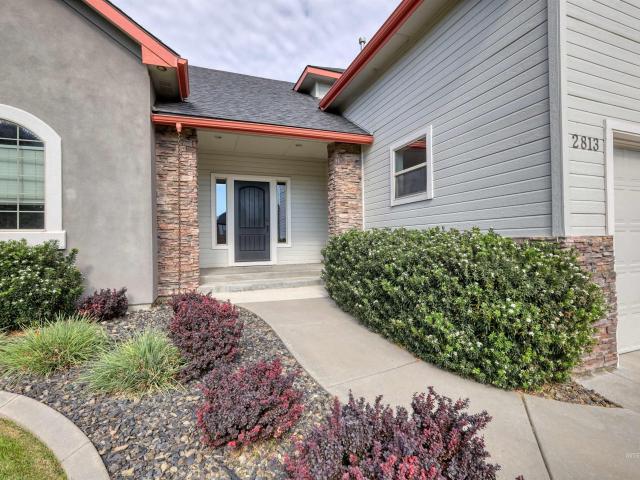 2813 S Bayhill Ct, Nampa, ID 83686 | MLS #98983