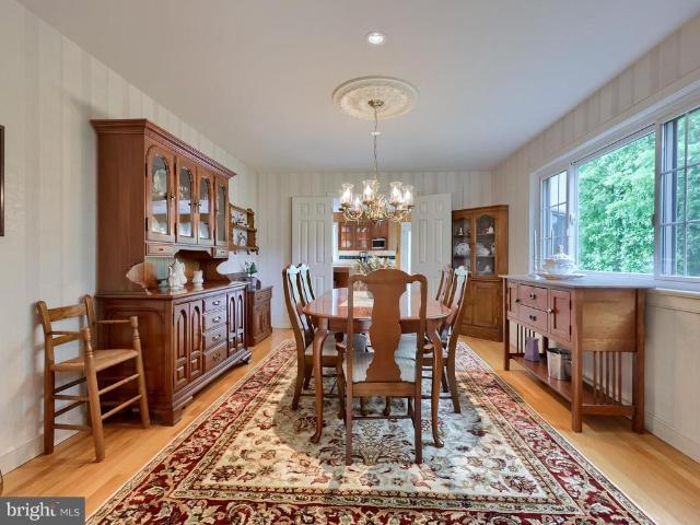 2813 Spring Valley Road