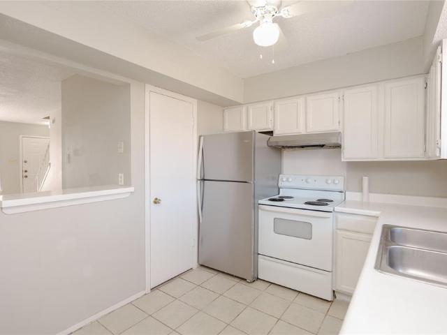 2813 Wimbledon Ct, Unit B, Garland, TX 75041 | MLS #21091