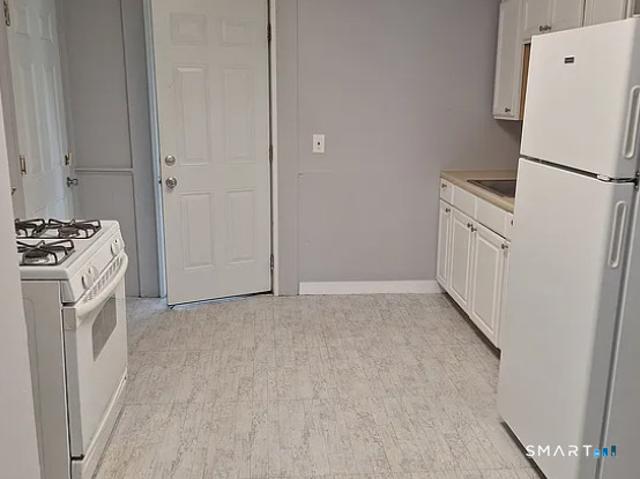 281 3 Hanover St, Meriden, CT 06451 | MLS #24169 | Compass