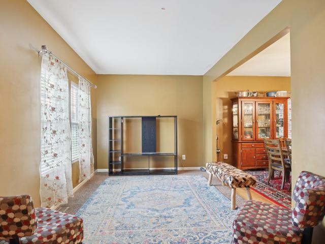 281 Cobblestone Lndg