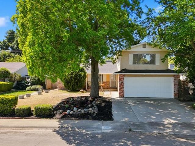 281 Chestnut St, Woodland, CA 95695