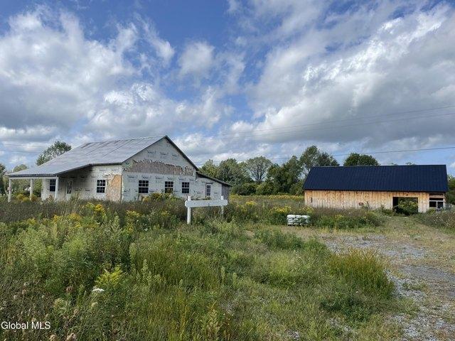 281 Burtonville Rd, Fultonville, NY 12072
