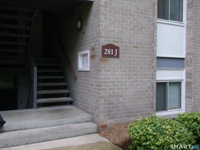 281 Gardner Ave Unit J4, New London, CT 06320