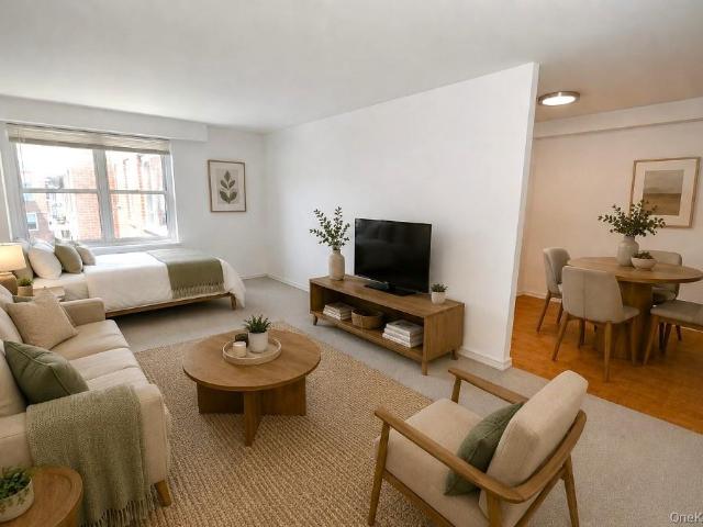 281 Garth Road B6D