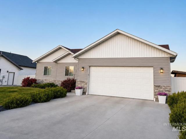 281 Glacier Meadows Way