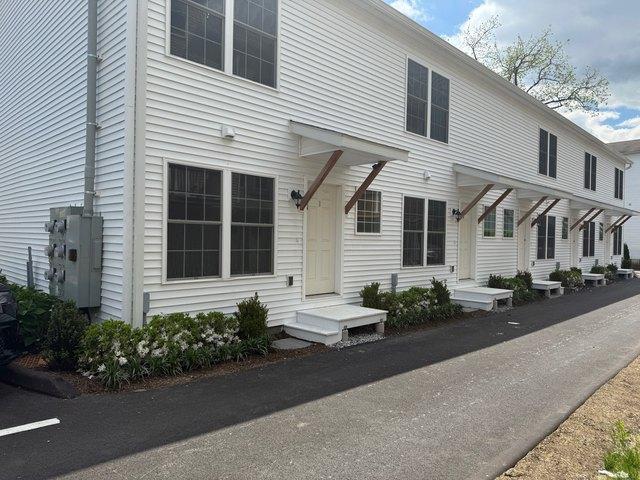281 Greenwich Ave, Stamford, CT 06902