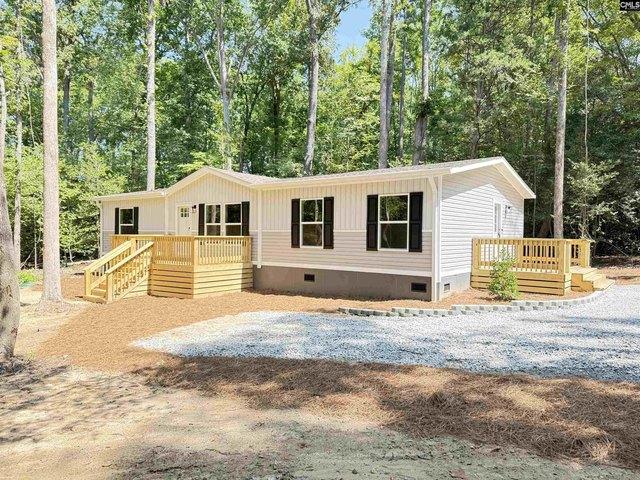 281 Douglas Rd, Pomaria, SC 29126