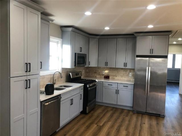 281 Dogwood Avenue 2