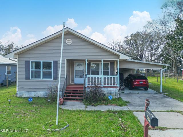 281 Dorries Street