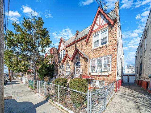 281 E 57th Street 1