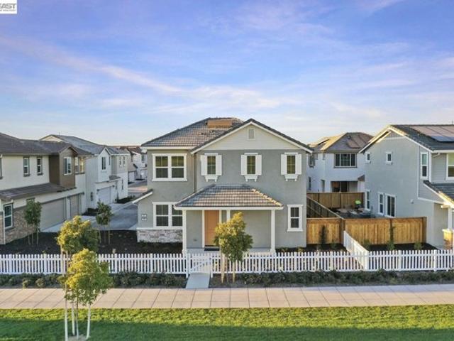 281 E Central Pkwy, Mountain House, CA 95391