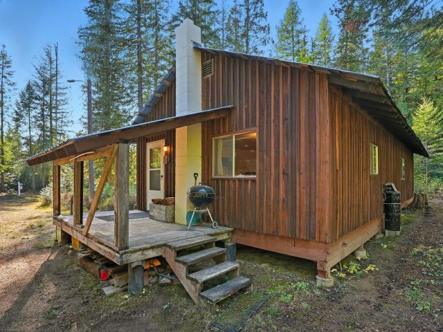 281 Four Dog Ln, Cusick, WA 99119 | MLS #202525