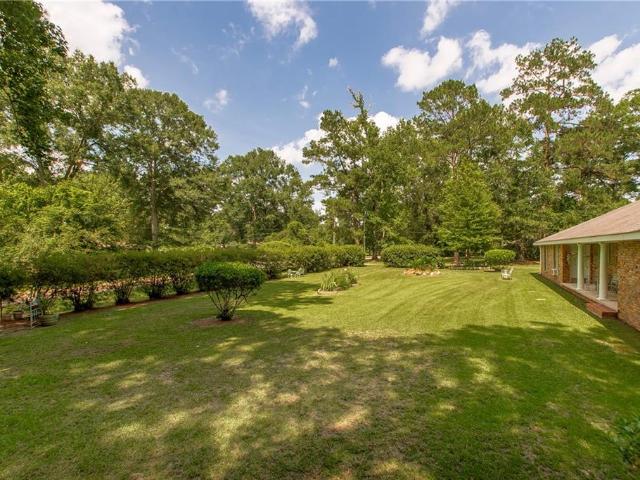 281 Oak Road